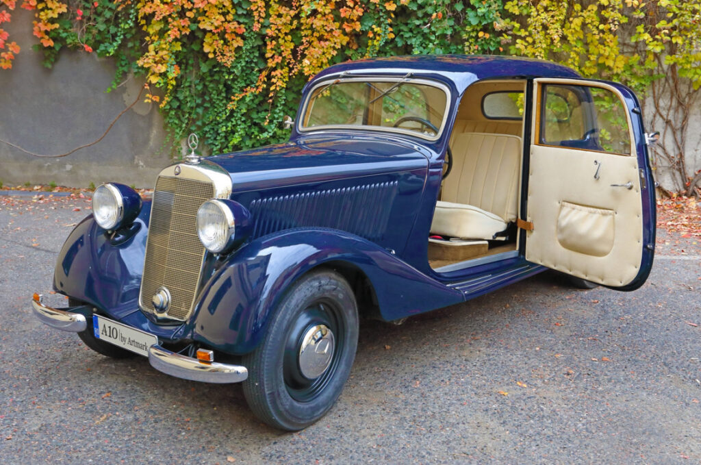 Cum arata si cat costa masina Comisarului Moldovan din filmul „Un ...