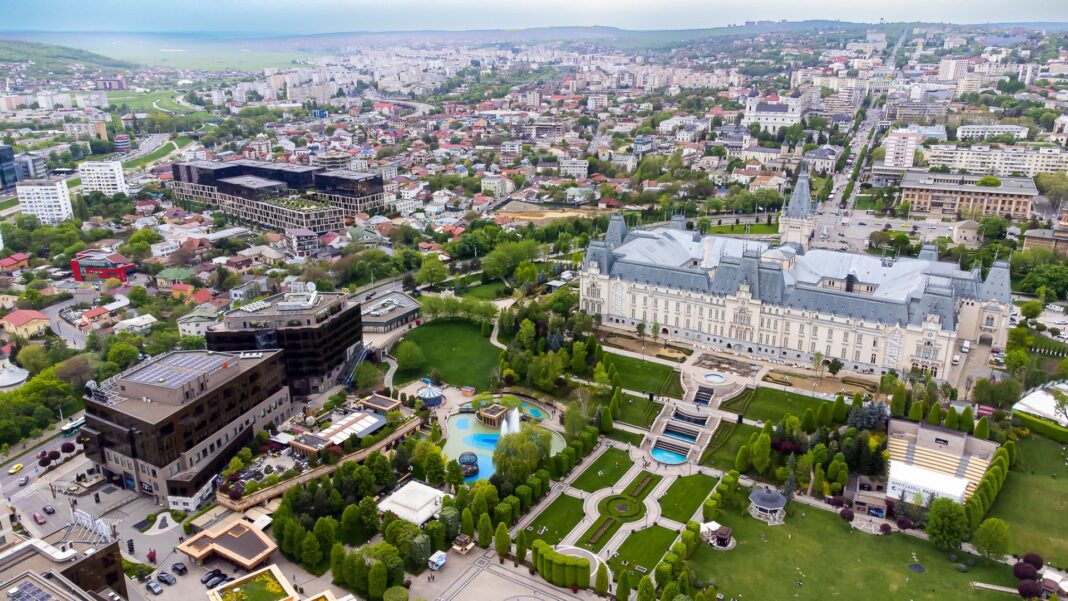 Cea mai frumoasă grădină publică din România conform recenziilor de pe ...